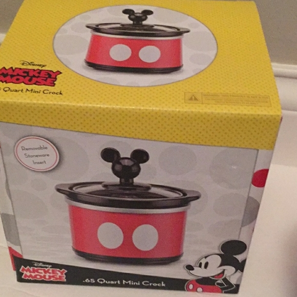 Disney | Other | Nwt Mickey Crock Pot 65 Quart Mini Cook | Poshmark